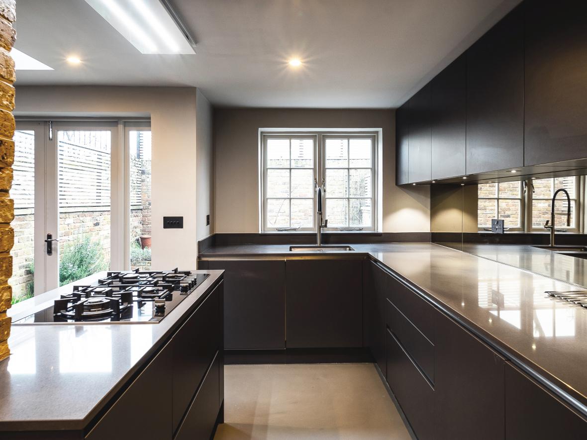 Black and Bold, Stepney | PLANSTUDIO