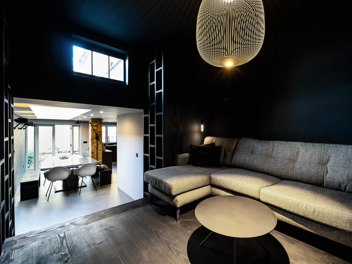 Black and Bold, Stepney | PLANSTUDIO
